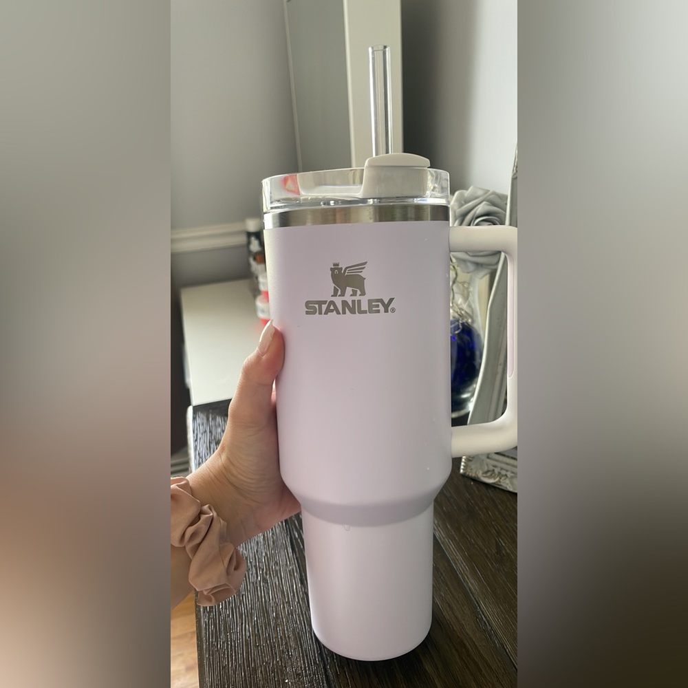 Stanley 40 Oz Tumbler Limited Edition Wisteria Color - Gem